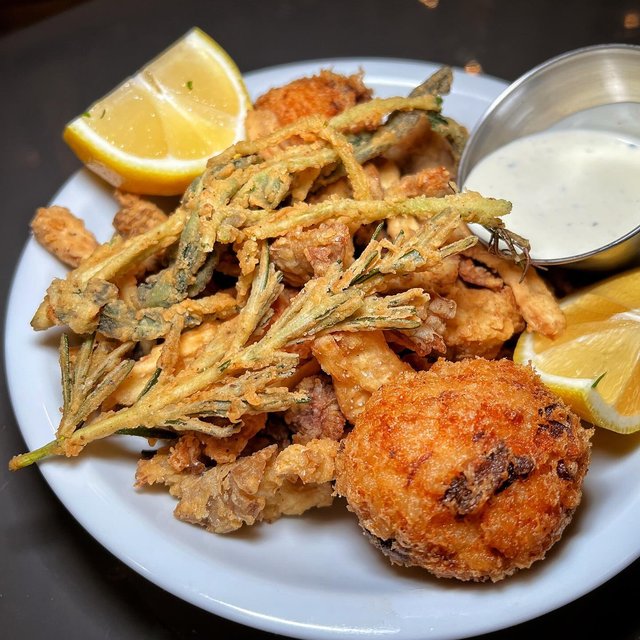 Mark's Off Madison | Weekend Brunch | Lunch | Dinner | Bakery | Madison ...